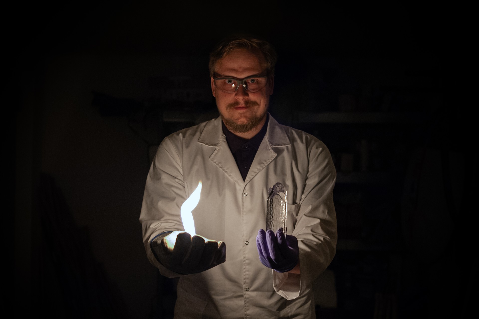 Warsaw Scientists Break New Ground in Safely Handling Dangerous ...